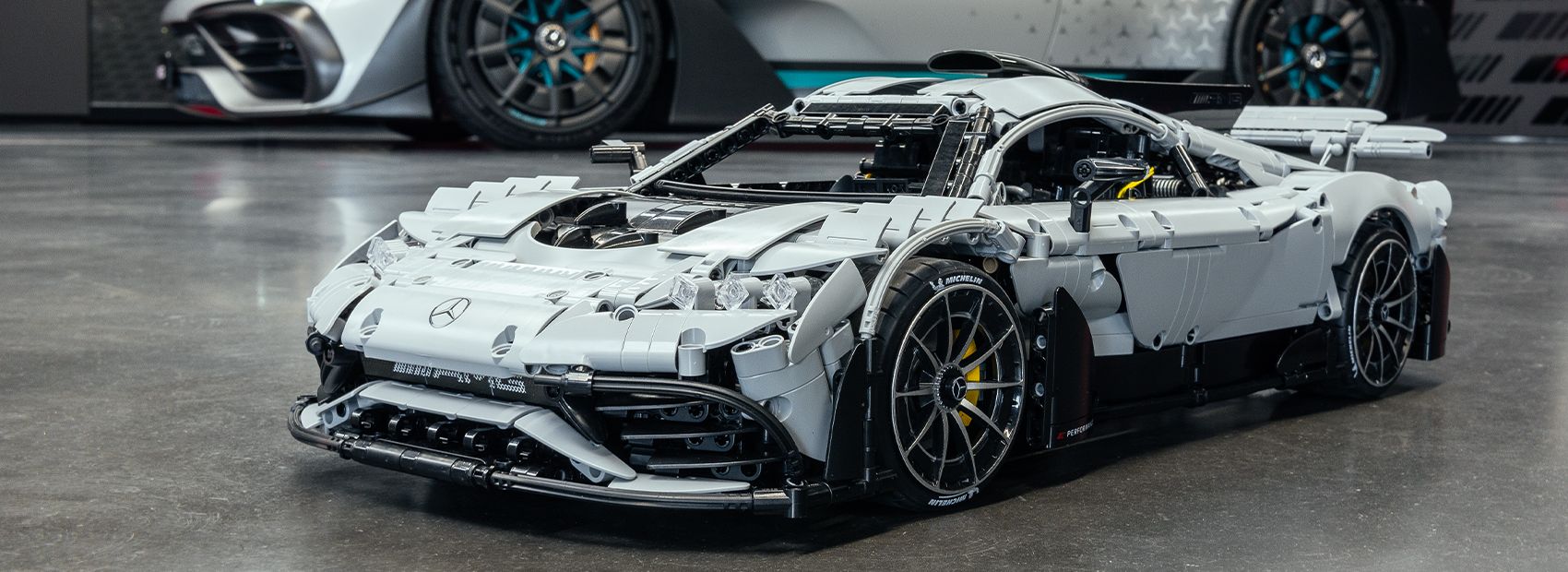 Mercedes-AMG ONE Klemmbaustein R/C-Modell CaDa | Offizieller Online Shop